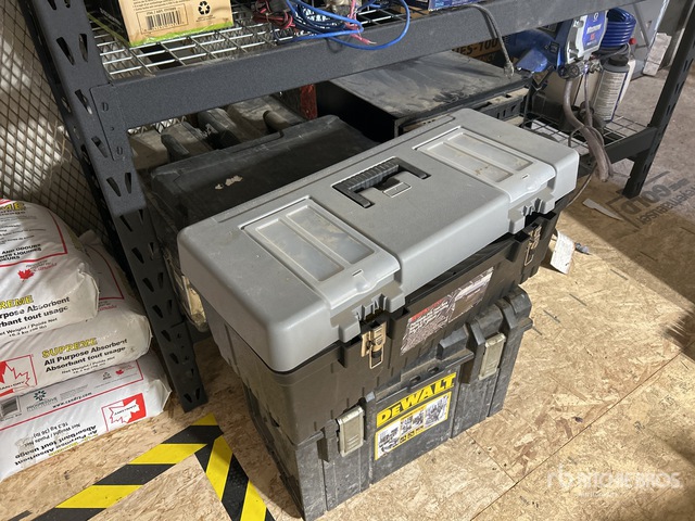 Quantity of Tool Boxes with tools | Ritchie Bros. Auctioneers