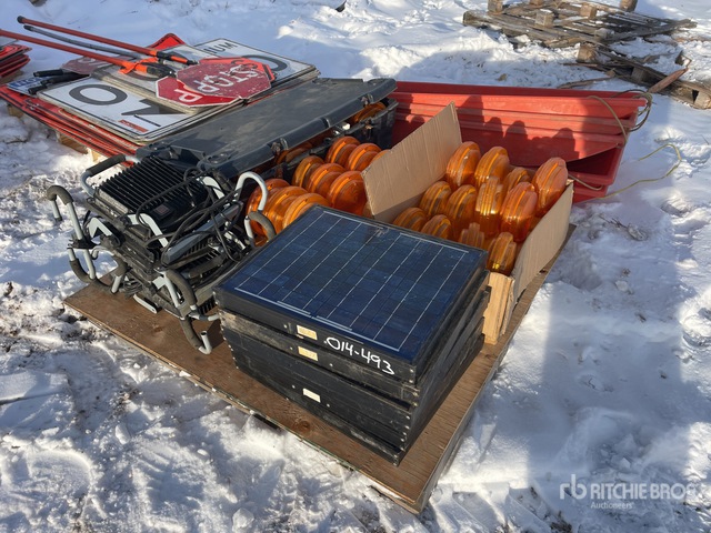 Safety Beacons, LED lights, Solar Panels | Ritchie Bros. Auctioneers