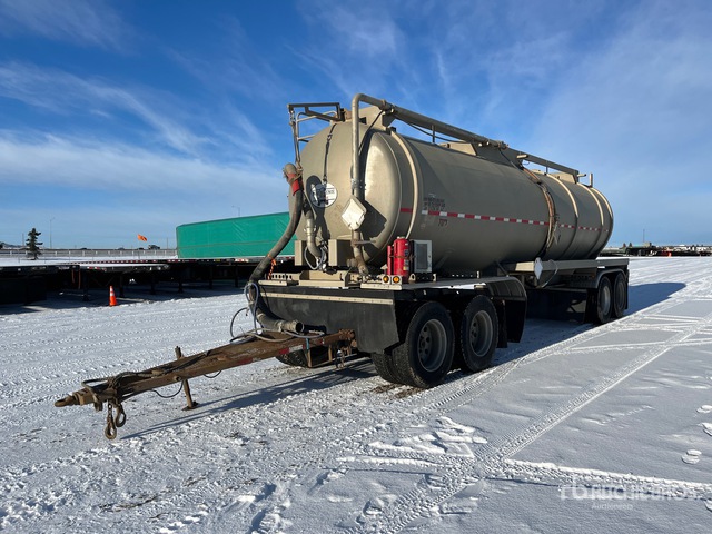 2011 Stephens 31800 L Quad/A Tanker Trailer | Ritchie Bros. Auctioneers