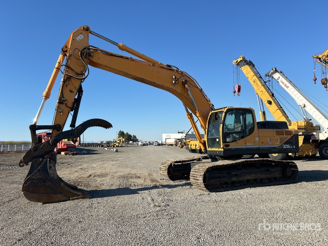 2012 Hyundai Robex 320LC-9 Tracked Excavator | Ritchie Bros. Auctioneers