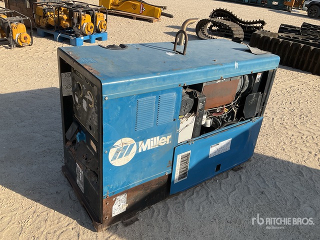 2009 Miller Big Blue 500X Skid-Mounted Engine Driven Welder | Ritchie ...