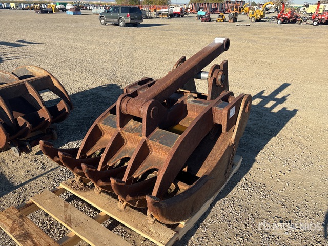 42 in Excavator Grapple | Ritchie Bros. Auctioneers