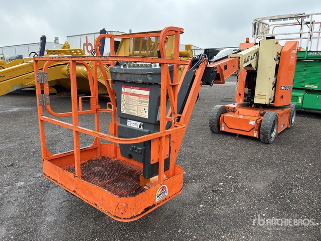 2015 JLG E300 AJP 2WD Electric Articulating Boom Lift | Ritchie Bros ...