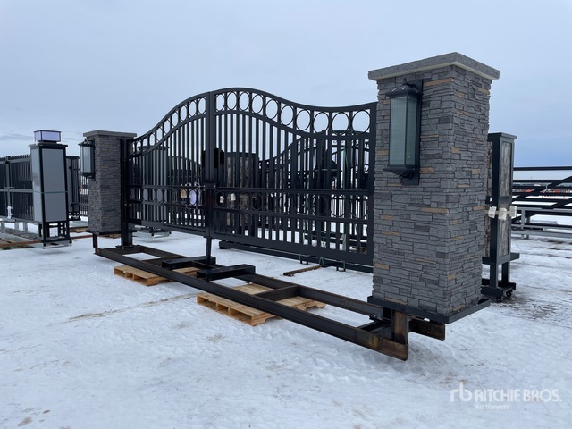 Bulldog Industries 20 ft Bi-Parting Driveway Gate (Unused) | Ritchie ...