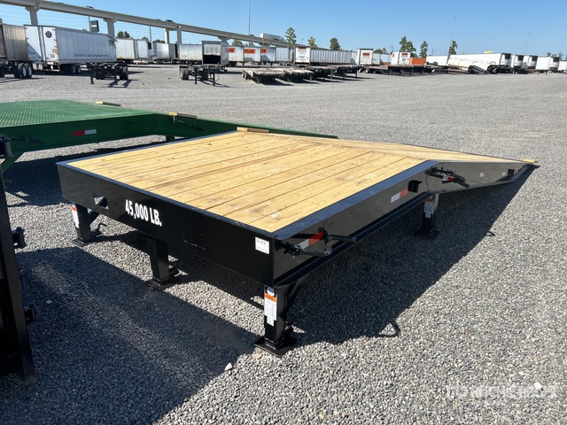 25 ft Loading Ramp (Unused) | Ritchie Bros. Auctioneers