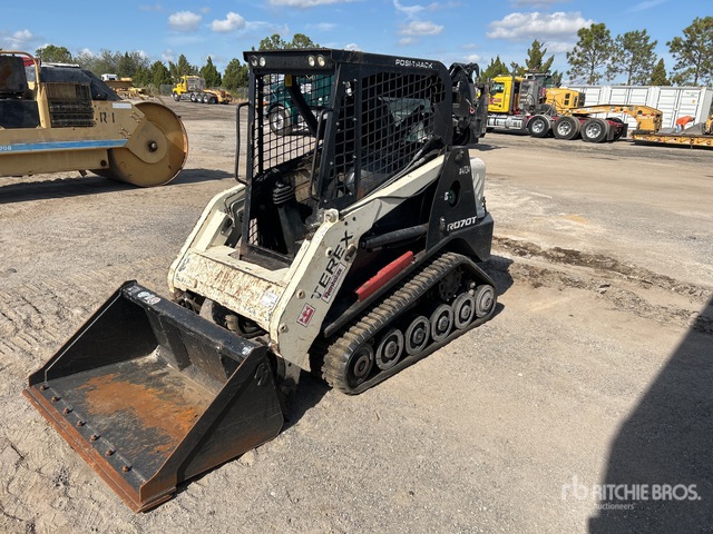 2014 Terex R070T Compact Track Loader | Ritchie Bros. Auctioneers