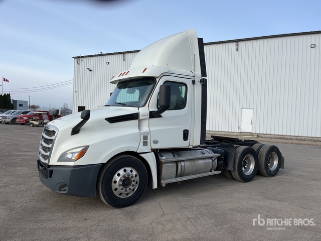 2019 Freightliner Cascadia 126 6x4 T/A Day Cab Truck Tractor | Ritchie ...