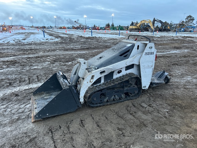 2015 Bobcat MT52 T4 Mini Compact Track Loader | Ritchie Bros. Auctioneers