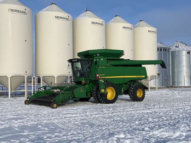 2009 John Deere 9770 STS Combine Harvester | Ritchie Bros. Auctioneers
