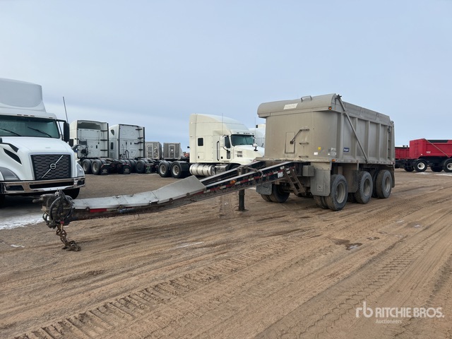 2006 Stargate Tri/A Spread Axle Pup Dump Trailer | Ritchie Bros ...