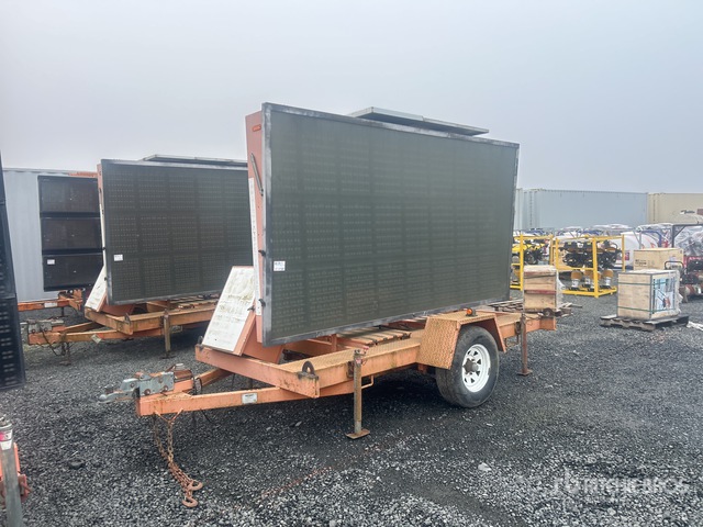 2004 Ver-Mac PCMS 1210 Solar Message Board | Ritchie Bros. Auctioneers