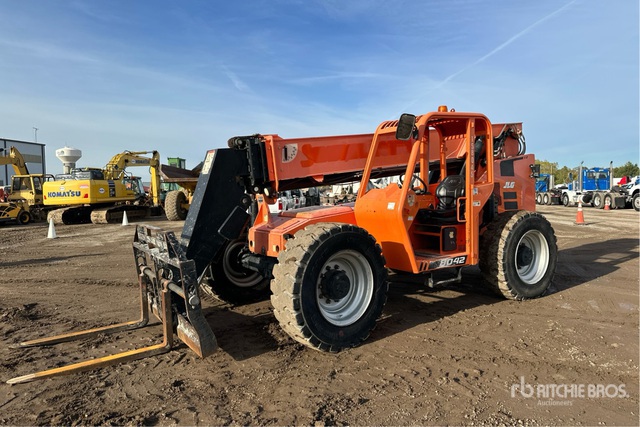 2016 SkyTrak 8042 Telehandler | Ritchie Bros. Auctioneers