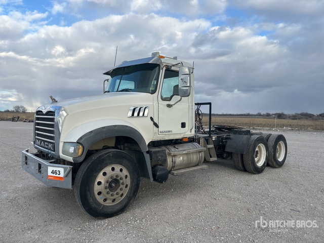 2009 Mack GU713 6x4 T/A Day Cab Truck Tractor | Ritchie Bros. Auctioneers