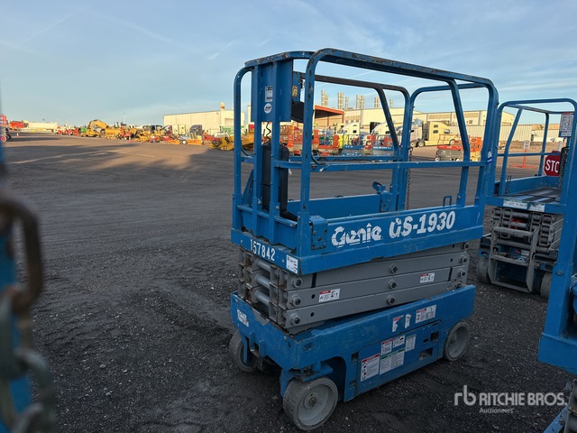 2016 Genie GS-1930 Electric Scissor Lift | Ritchie Bros. Auctioneers