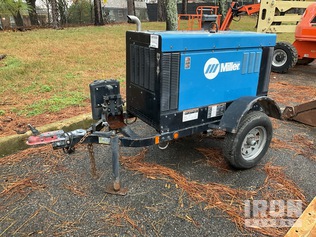 2017 Miller Big Blue 400 Pro 400 A Mobile Multi-Process Engine Driven ...