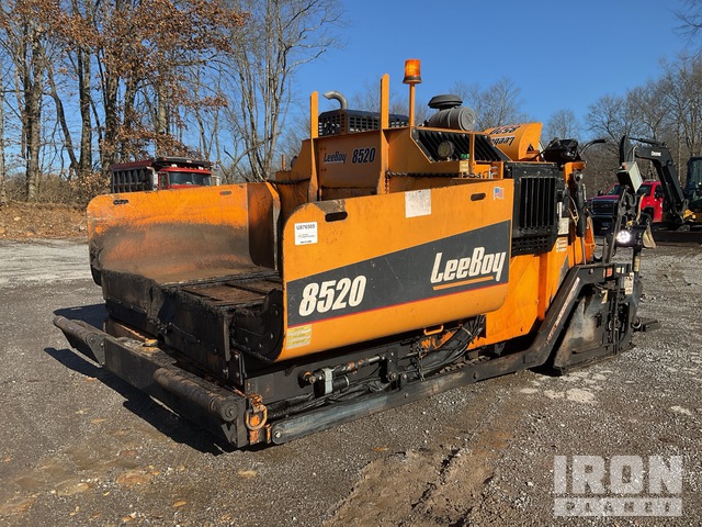 2019 LeeBoy 8520 Track Asphalt Paver in Slippery Rock, Pennsylvania ...