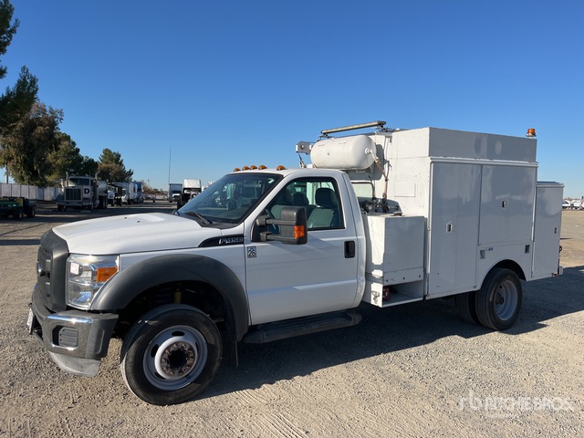 2012 Ford F-450 4x2 Service Truck | Ritchie Bros. Auctioneers