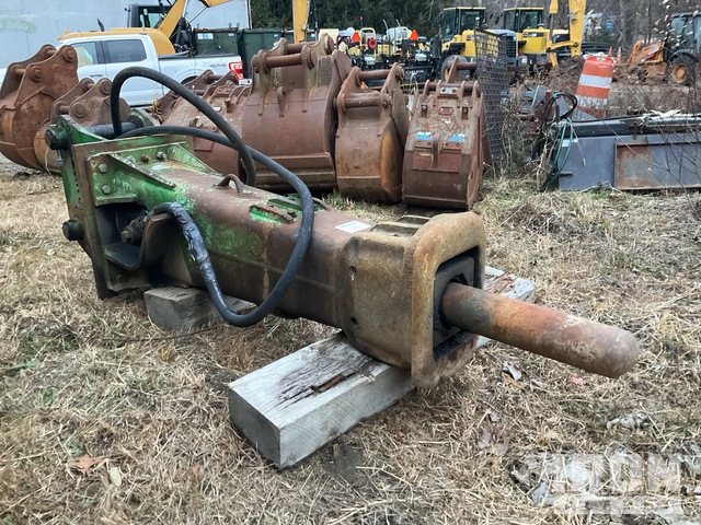 Tramac Hydraulic Breaker - Fits Komatsu PC300 in Cold Spring, New York ...