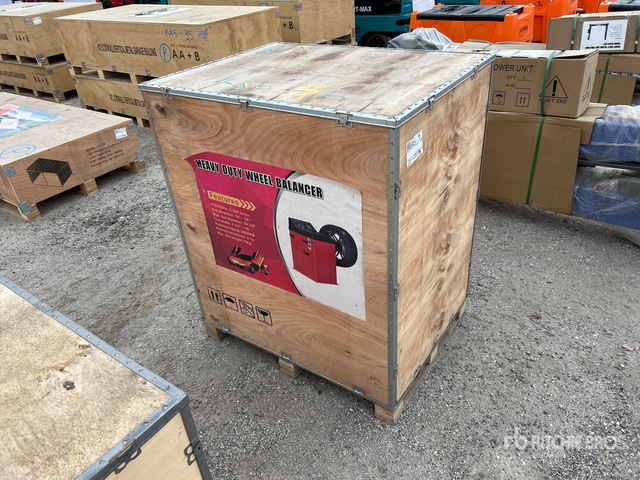 2024 GLWB8100 Heavy Duty Wheel Balancer (Unused) | Ritchie Bros. Auctioneers