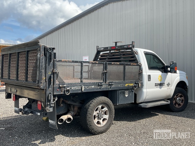 2016 Ford F-250 XL 4x4 Flatbed Truck in Orlando, Florida, United States ...