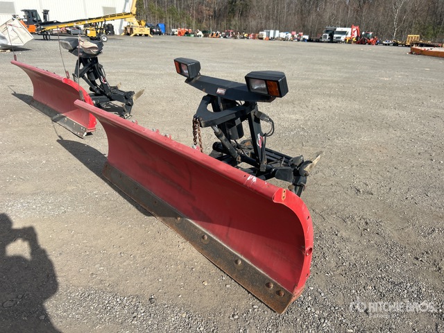 Western 8 ft Snow Plow | Ritchie Bros. Auctioneers