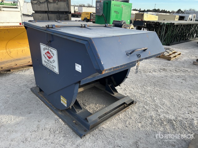 70 in Skid Steer Dump Hopper | Ritchie Bros. Auctioneers