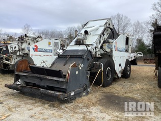 2008 Roadtec SB2500D Wheel Asphalt Transfer Machine in Westbrook, Maine ...