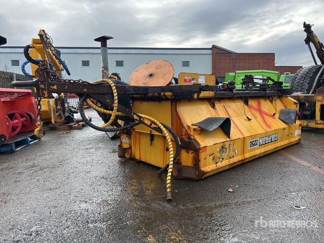 2017 Colpron 2250 Salt Spreader | Ritchie Bros. Auctioneers