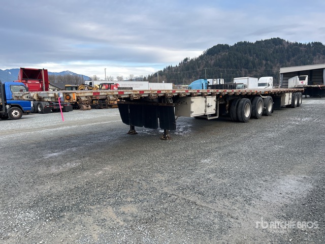 2019 Manac 32 ft Super B-Train Flatbed Trailer | Ritchie Bros. Auctioneers
