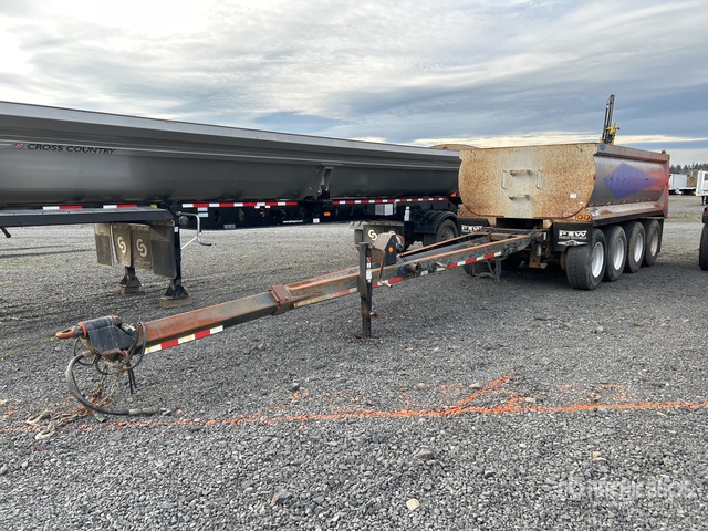 2000 Pioneer 17 ft Quad/A Pup Dump Trailer | Ritchie Bros. Auctioneers