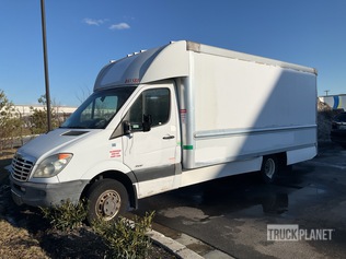 2009 Freightliner Sprinter 3500 4x2 Van Truck (Inoperable) in Baltimore ...