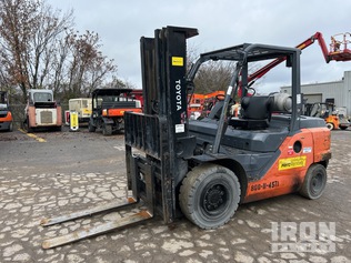 2015 Toyota 8FG45U 8500 lb Pneumatic Tire Forklift in Knoxville ...