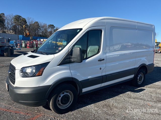 2018 Ford Transit 250 Cargo Van | Ritchie Bros. Auctioneers