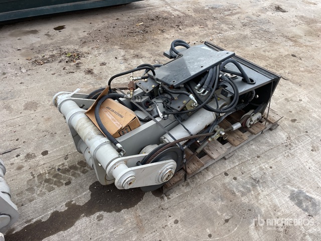 Counterweight Removal System - Fits Link Belt 460 | Ritchie Bros ...