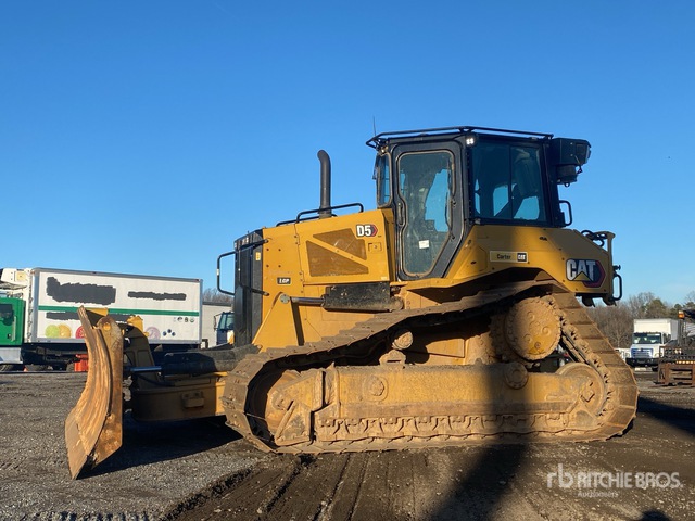 2021 Cat D5 LGP Crawler Dozer | Ritchie Bros. Auctioneers