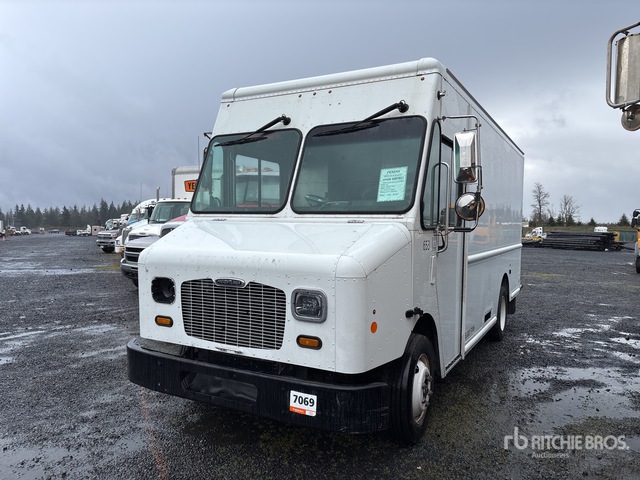 2018 Freightliner MT45G 4x2 COE Refrigerated Truck (Inoperable ...