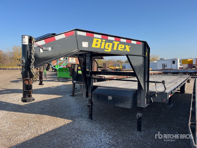 2024 Big Tex 33 ft T/A Gooseneck Plant Trailer | Ritchie Bros. Auctioneers