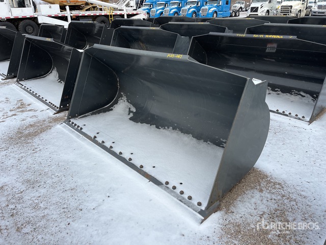 CNH America 102 in Wheel Loader Bucket | Ritchie Bros. Auctioneers