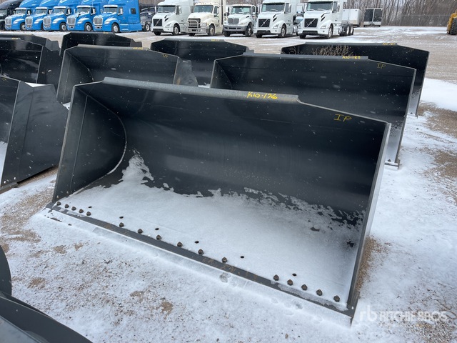 CNH America 102 in General Purpose Wheel Loader Bucket | Ritchie Bros ...