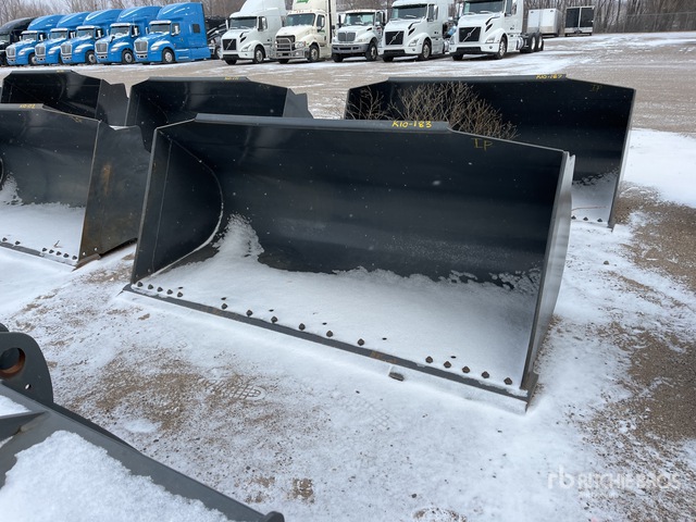 CNH America 102 in General Purpose Wheel Loader Bucket | Ritchie Bros ...