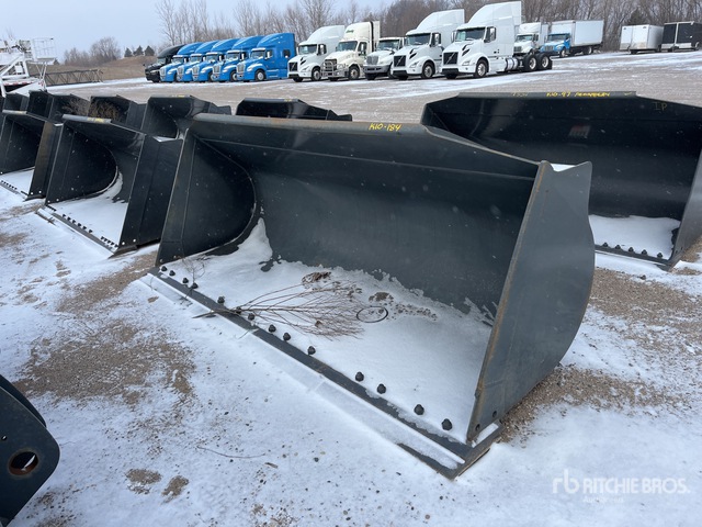 CNH America 120 in Wheel Loader Bucket | Ritchie Bros. Auctioneers