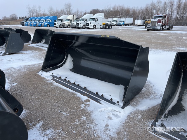 CNH America 120 in Wheel Loader Bucket | Ritchie Bros. Auctioneers