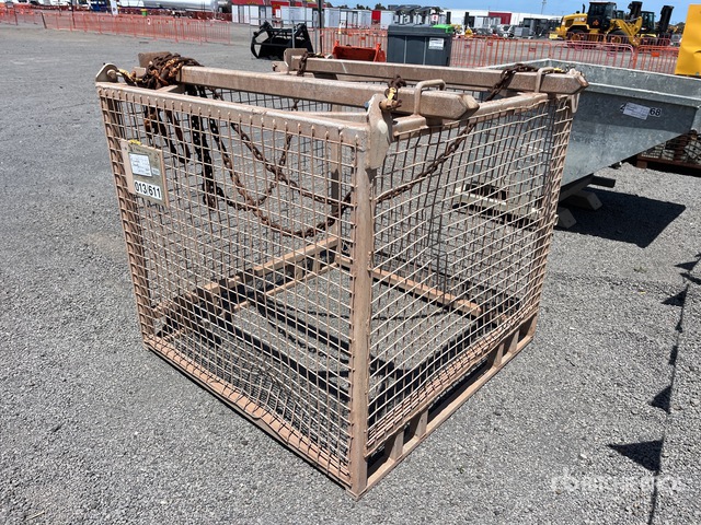 2010 Nobles 2000 kg Crane Lifting Cage | Ritchie Bros. Auctioneers