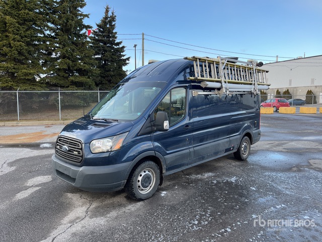 2016 Ford Transit 350 4x2 Camión Utilitario | Ritchie Bros. Auctioneers
