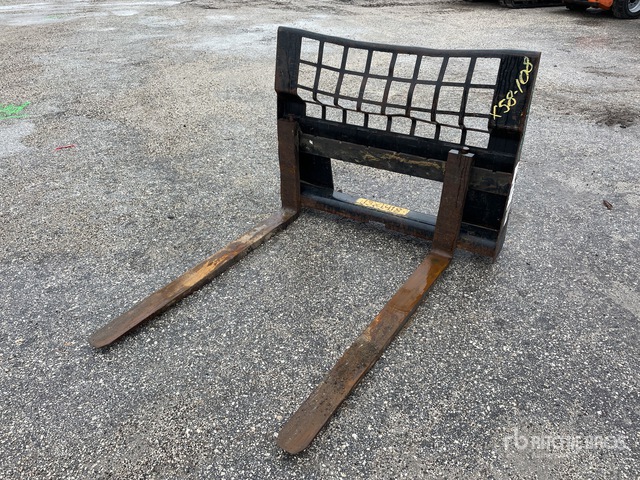 Cat 47 in Skid Steer Forks | Ritchie Bros. Auctioneers