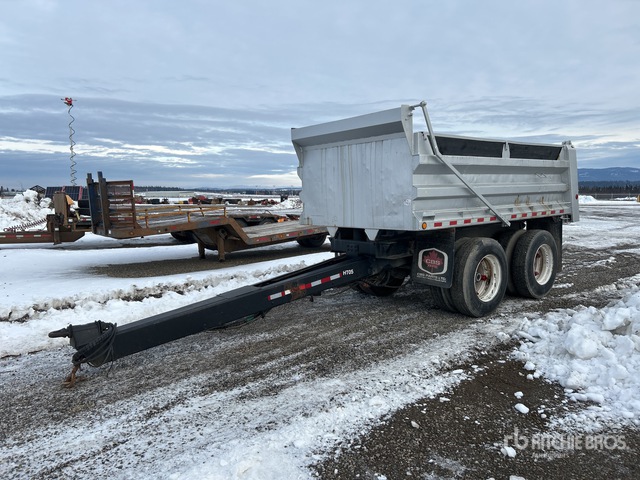 1981 Reliance 14 ft T/A Pup Dump Trailer | Ritchie Bros. Auctioneers
