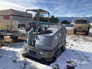 Surplus Nilfisk-Advance Condor XL AXP LP Floor Scrubber in Colorado ...