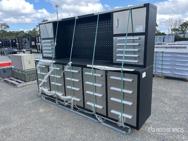 Suihe 2745 mm 30-Drawer Workbench (Unused) | Ritchie Bros. Auctioneers