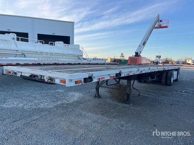 1998 Reinke 45 ft T/A Spread Axle Flatbed Trailer | Ritchie Bros. Auctioneers