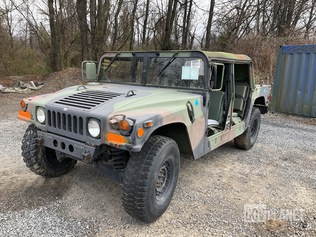 Surplus 1989 AM General M1097R1 HMMWV 4 Door Soft Top w/Truck Body in ...